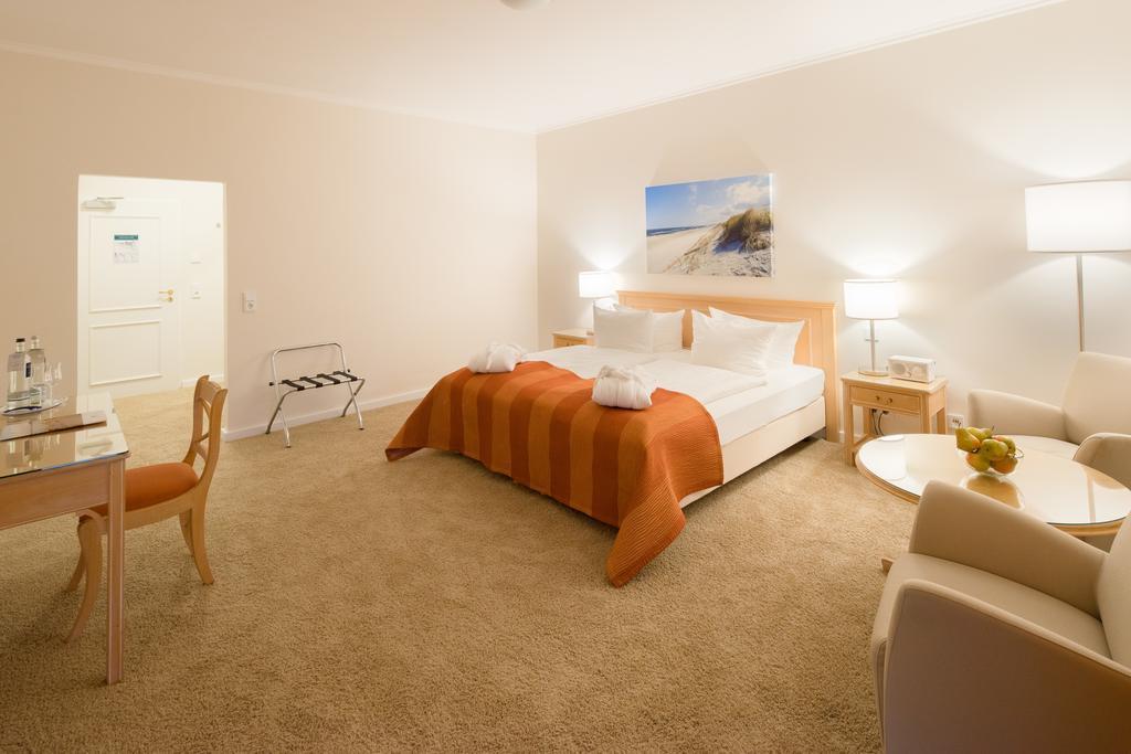 Hotel Bellevue Timmendorfer Strand, Deutschland - jetzt buchen, Preise ...